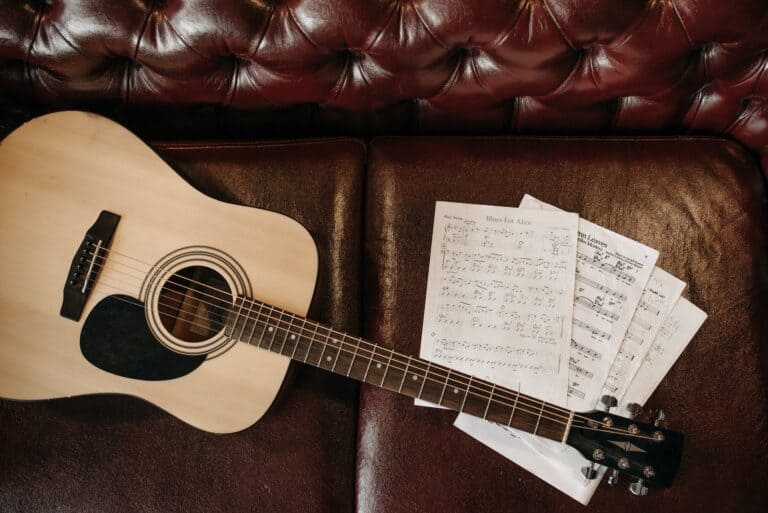 What Is a Floating Bridge Guitar: Explained | InstrumentGuys