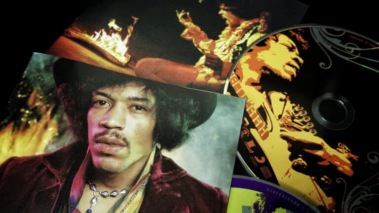 What Guitar Did Jimi Hendrix Play? | InstrumentGuys