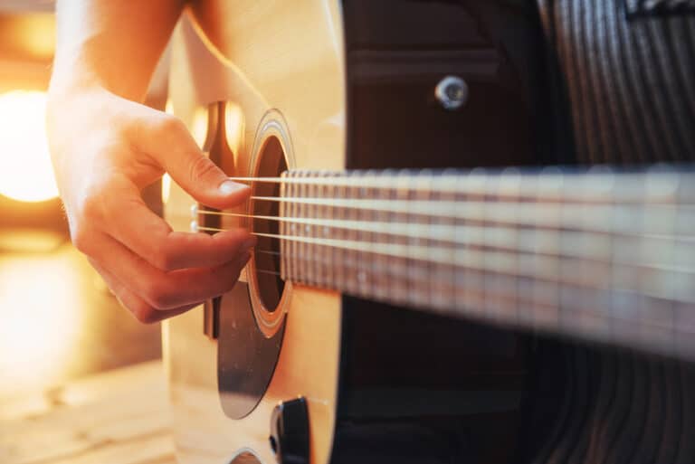 How Does a Guitar Make Sound? (Complete Overview) | InstrumentGuys