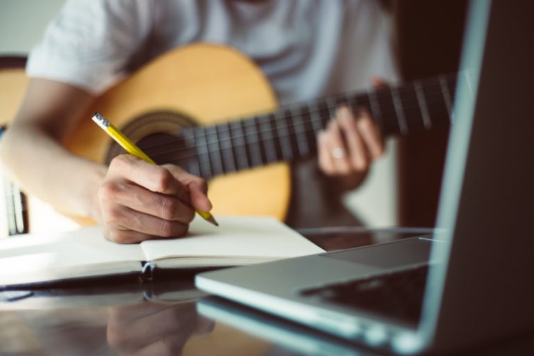 What Guitar Chords Go Together? (With Tutorials) | InstrumentGuys