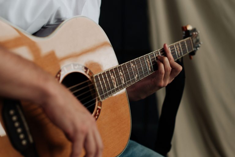 What Should I Name My Guitar? (Find The Perfect Name) | InstrumentGuys